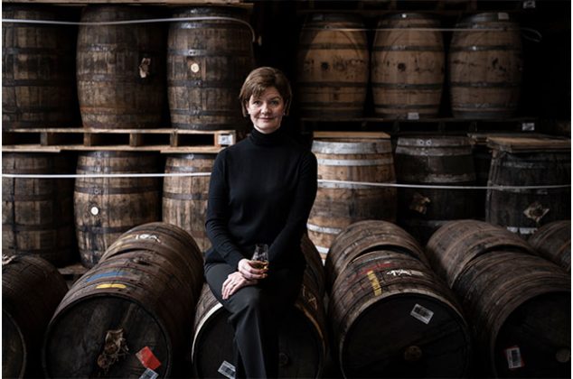 STEPHANIE MACLEOD, PRIMERA MUJER MASTER BLENDER DE DEWAR’S ...